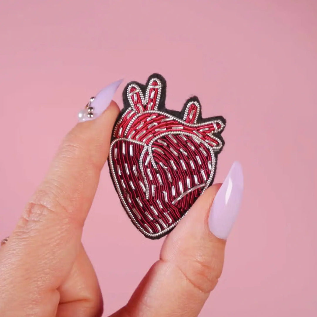 Anatomisk hjerte broche - Ponyklubben